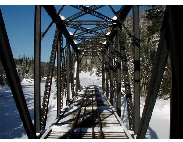 What are Truss Bridges? How can we Construct a Truss Bridge? - Bright ...